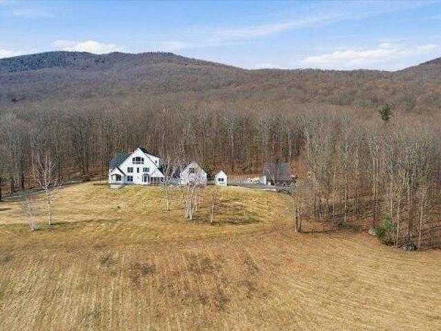 house with 5 bedroom, Manchester VT DS102314522