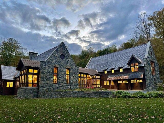 house with 5 bedroom, Manchester VT DS102827227