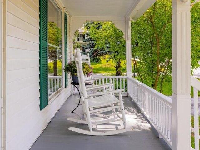 house with 5 bedroom, Manchester VT ES105114645