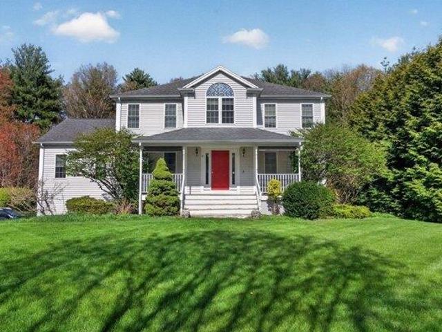 house with 5 bedroom, Mansfield MA ES104149071