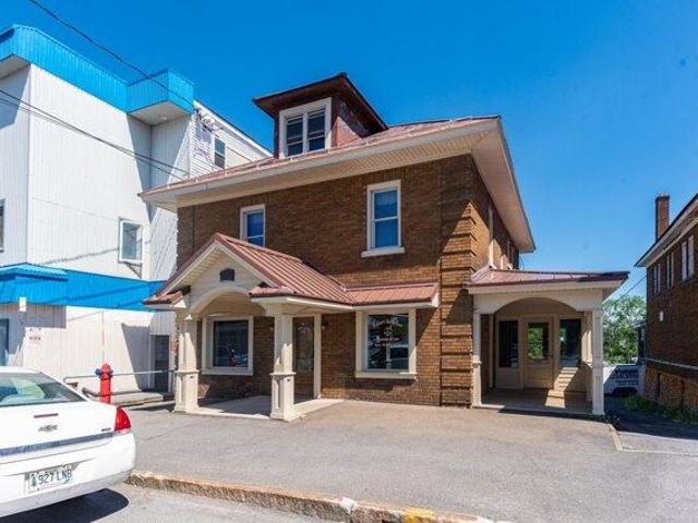 house with 5 bedroom, Madawaska ME DS103432593