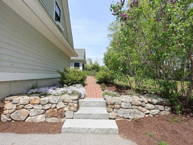 house with 5 bedroom, Madbury NH DS102595737