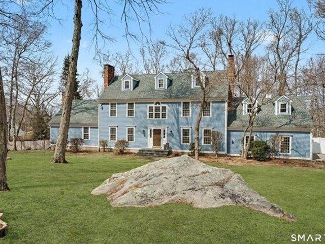 house with 5 bedroom, Madison CT DLS102255880