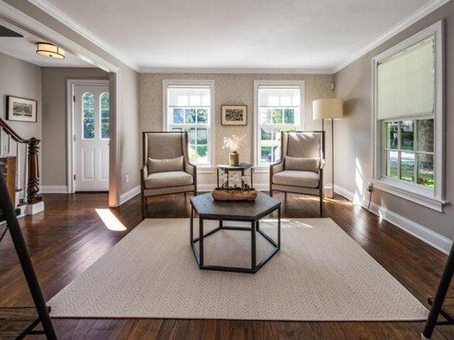 house with 5 bedroom, Madison CT DLS102778476
