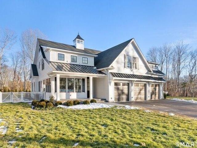 house with 5 bedroom, Madison CT DLS102779726