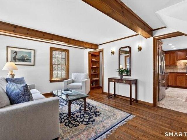 house with 5 bedroom, Madison CT DS102724656