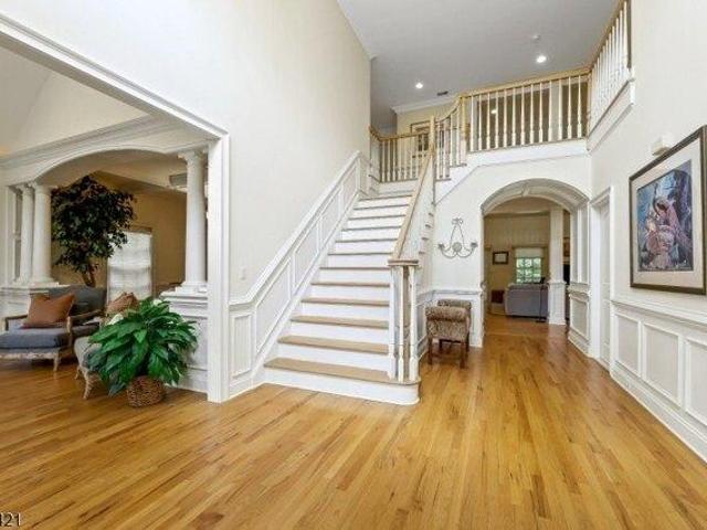 house with 5 bedroom, Mahwah NJ ES104851907