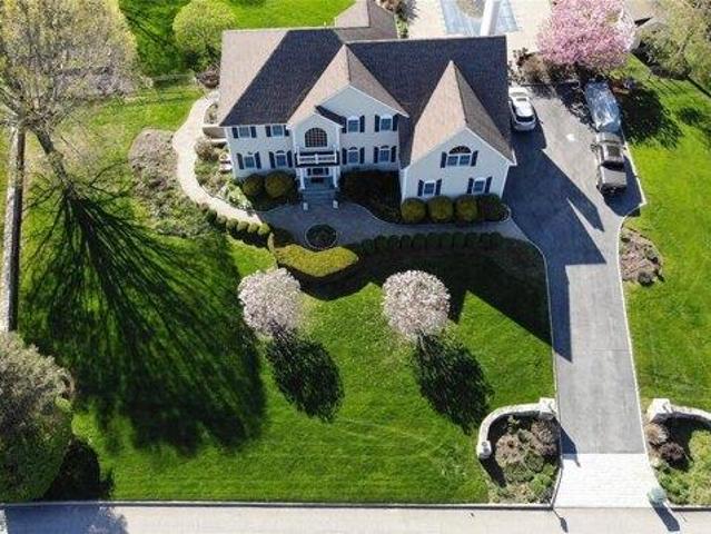 house with 5 bedroom, Mahopac NY DLS102281462