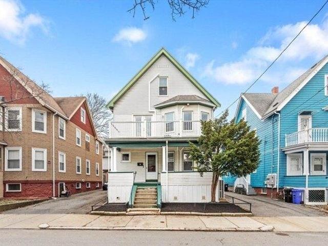 house with 5 bedroom, Malden MA DLS102798676