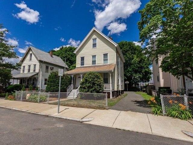 house with 5 bedroom, Malden MA DS104151616