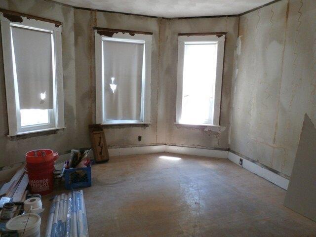 house with 5 bedroom, Malden MA DS104232513