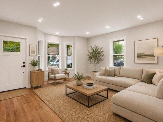 house with 5 bedroom, Malden MA ES104808073