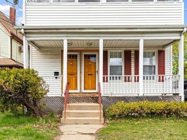 house with 5 bedroom, Malden MA ES104831191