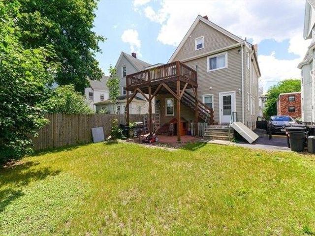 house with 5 bedroom, Malden MA ES104849889