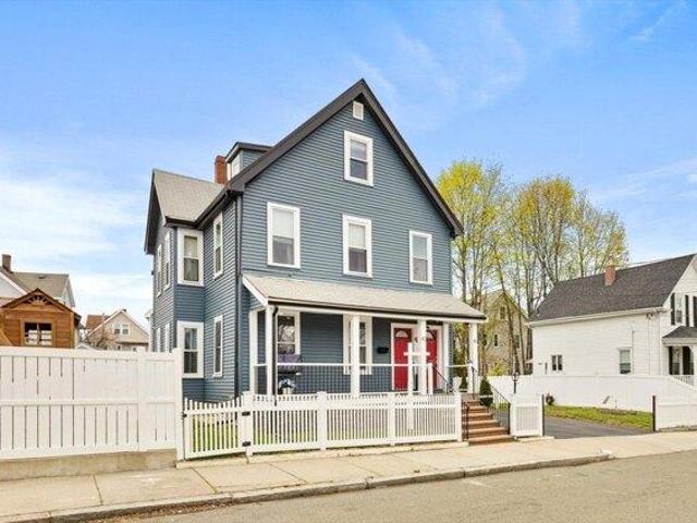 house with 5 bedroom, Malden MA ES105109062