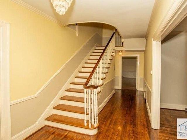 house with 5 bedroom, Martinsville VA DS91585178