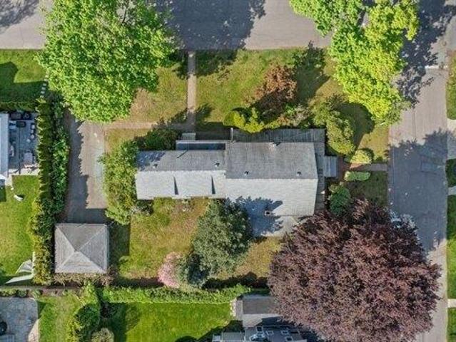 house with 5 bedroom, Marblehead MA ES104261725