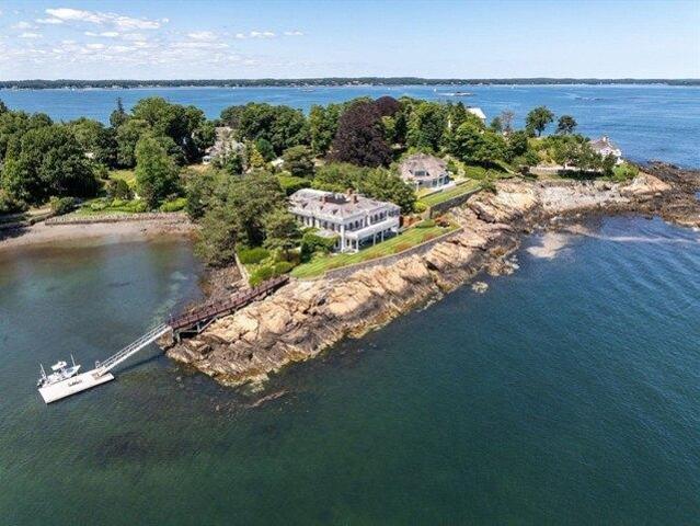 house with 5 bedroom, Marblehead MA ES103774024