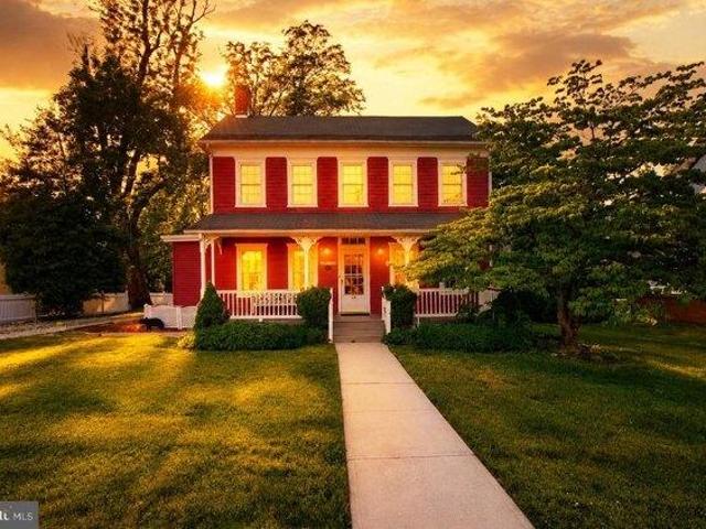 house with 5 bedroom, Marlboro NJ ES104852145