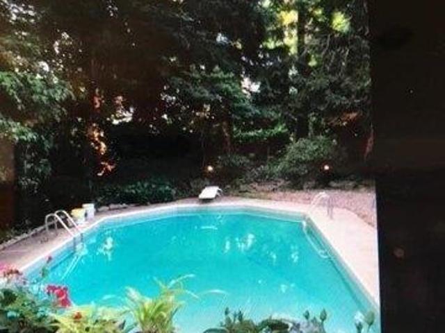 house with 5 bedroom, Marlboro NJ ES105190939