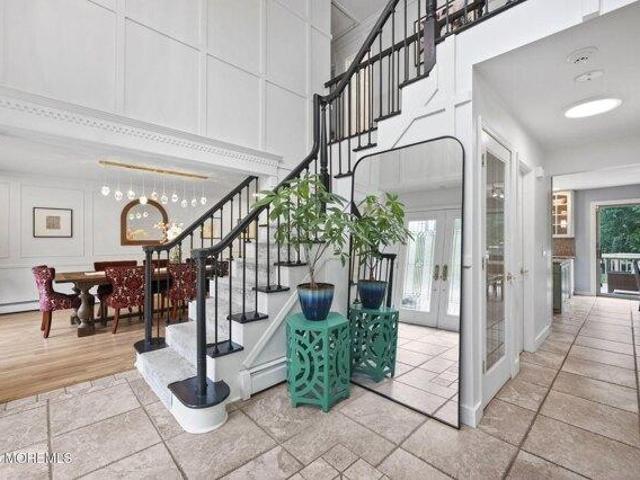 house with 5 bedroom, Marlboro NJ ES105206858
