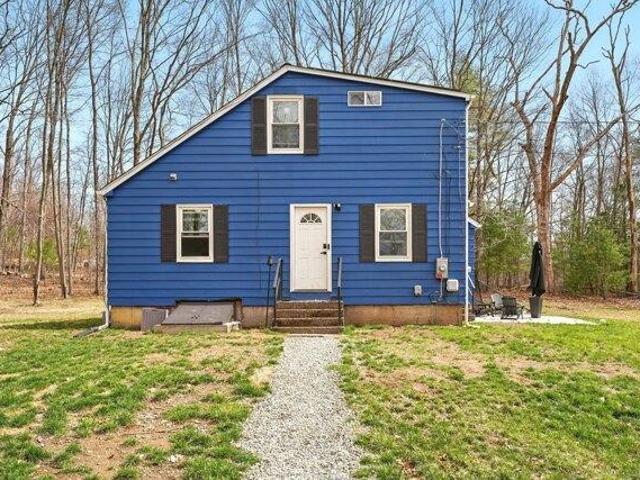 house with 5 bedroom, Marlborough CT ES104376101