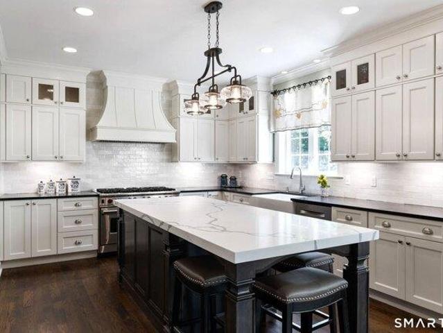 house with 5 bedroom, Marlborough CT ES105176406
