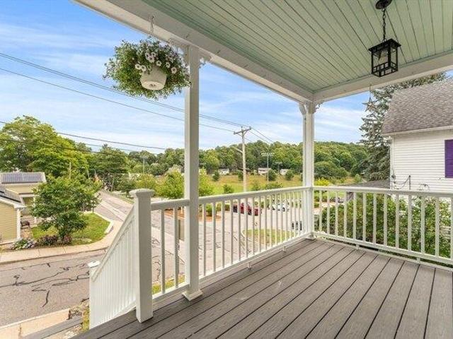 house with 5 bedroom, Marlborough MA ES105174187