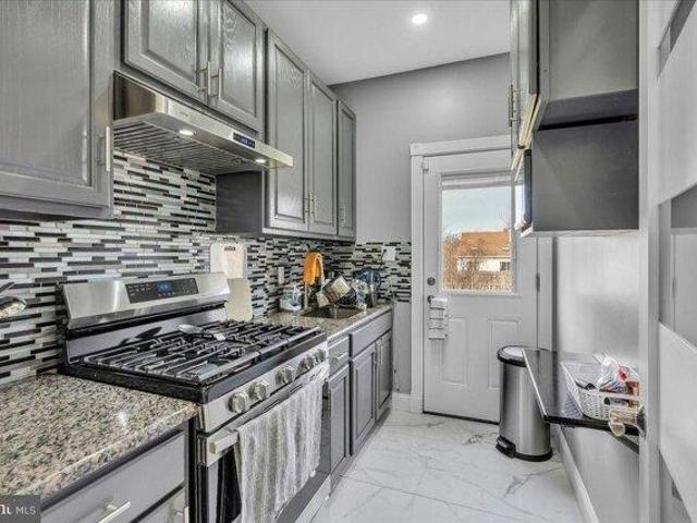 house with 5 bedroom, Marlton NJ ES105158295
