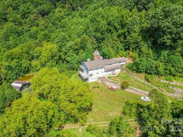 house with 5 bedroom, Marshall NC ES104908441