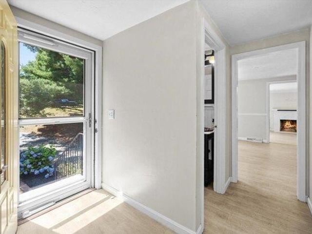 house with 5 bedroom, Marshfield MA ES104263792
