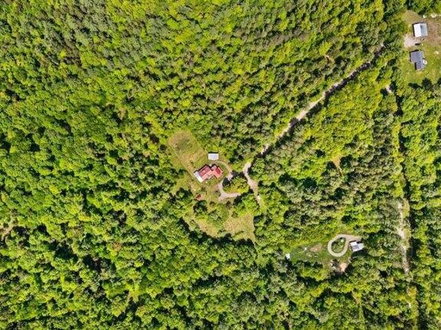 house with 5 bedroom, Marshfield VT DS103886151