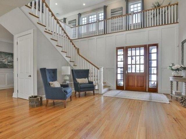 house with 5 bedroom, Mashpee MA ES105114303