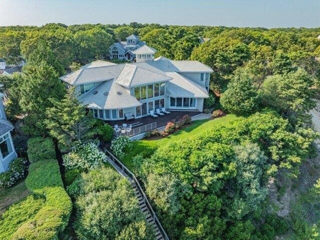 house with 5 bedroom, Mashpee MA ES103036470