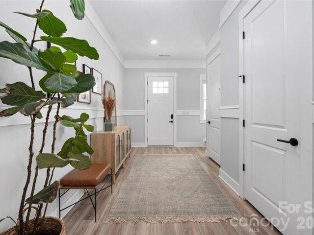 house with 5 bedroom, Matthews NC ES103603278
