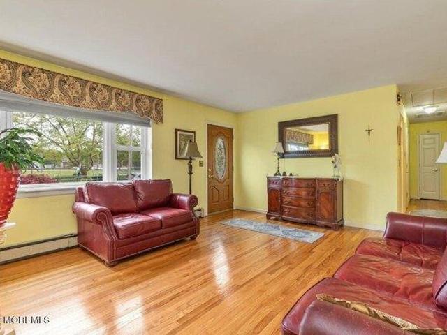 house with 5 bedroom, Matawan NJ DS102727033
