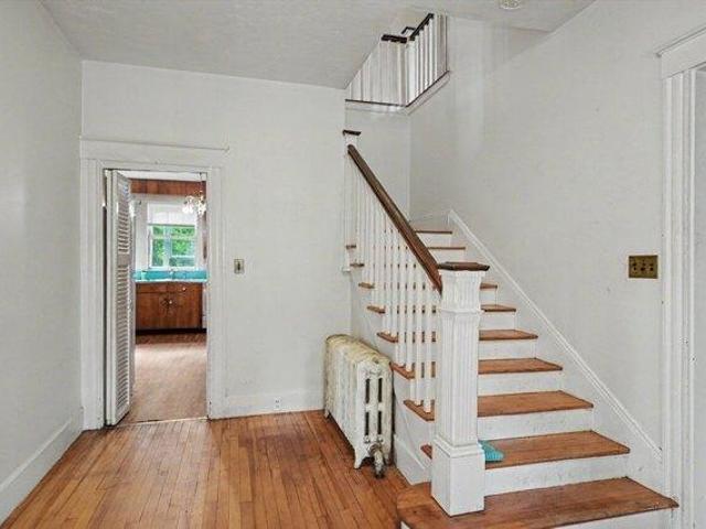 house with 5 bedroom, Maynard MA ES103967910