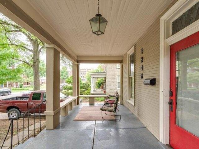 house with 5 bedroom, Memphis TN DS92763897