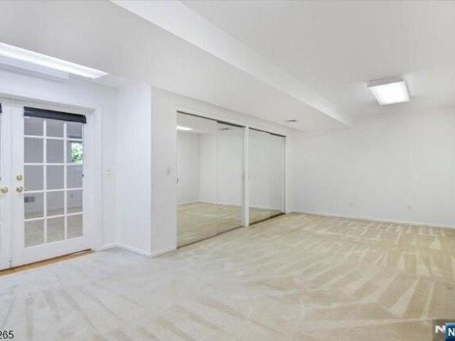 house with 5 bedroom, Mendham NJ ES105207961