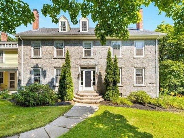house with 5 bedroom, Mendon MA DS102344391