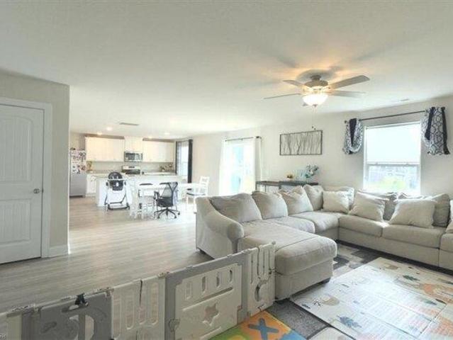 house with 5 bedroom, Mebane NC ES104907060