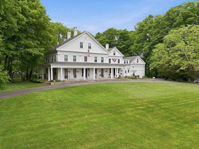 house with 5 bedroom, Medway MA DS103224313