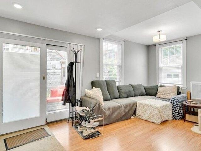 house with 5 bedroom, Medford MA DS102800499