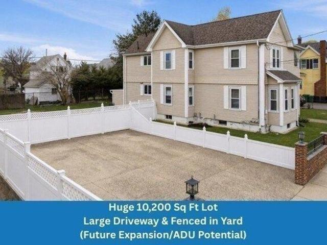 house with 5 bedroom, Medford MA DS102824150