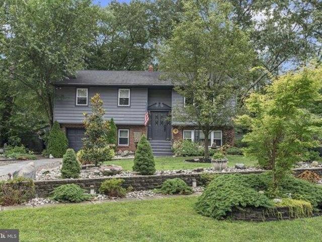 house with 5 bedroom, Medford NJ DLS101661401