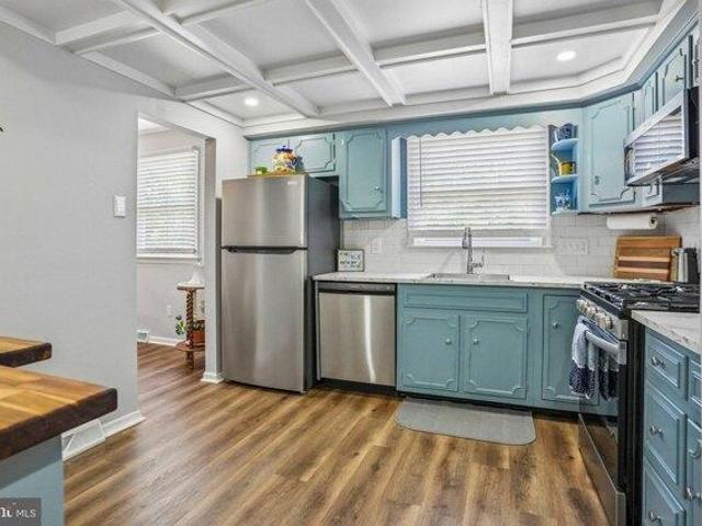 house with 5 bedroom, Medford NJ ES105191675