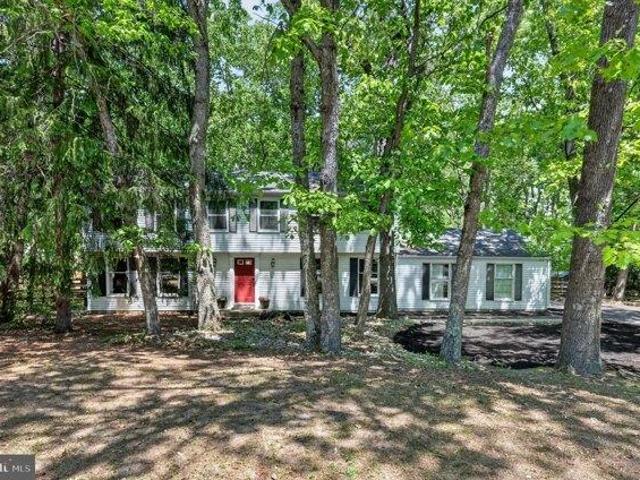 house with 5 bedroom, Medford NJ ES103621578
