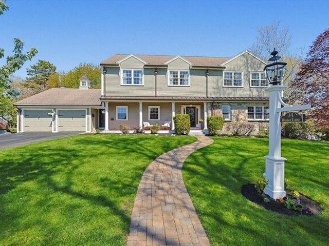 house with 5 bedroom, Melrose MA DS103034194