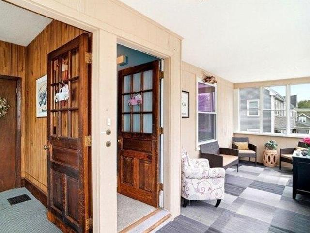 house with 5 bedroom, Melrose MA ES104075467