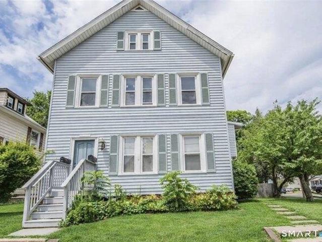 house with 5 bedroom, Meriden CT DLS102258157